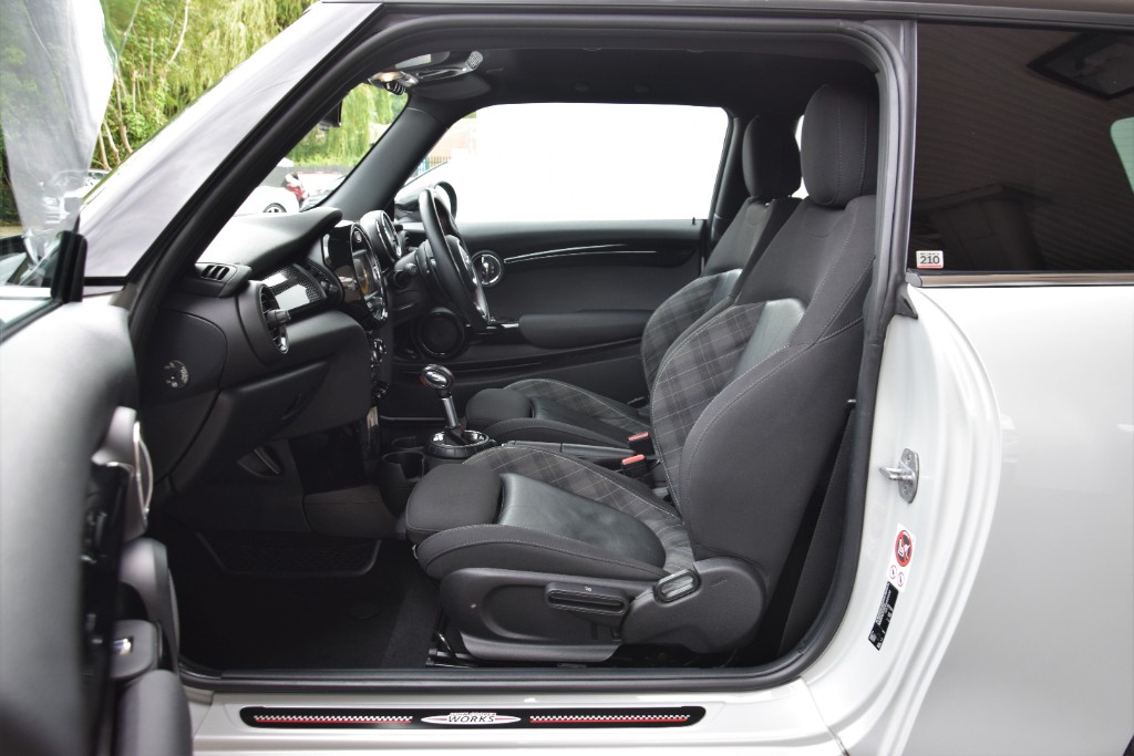 Mini Cooper S Works 210 Auto For Sale Bournemouth (Car ID: 1899)